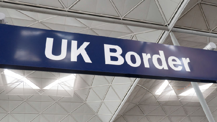 Brexit: First signs of UK border disruption - CGTN