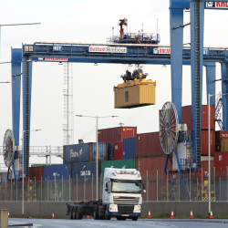 Shipping costs from China to Europe soar amid container shortage - CGTN