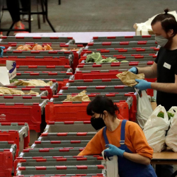 Even as lockdown lifts, London's food banks show financial insecurity ...