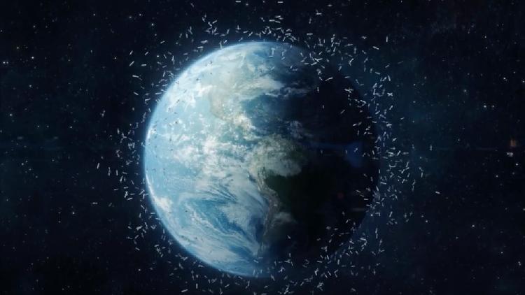 Real-time space junk map shows scale of problem - CGTN