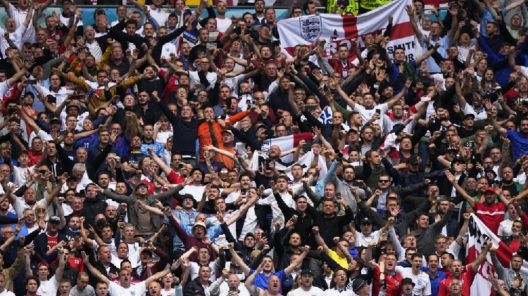 UEFA 'irresponsible' on crowds, Kane 'greatest': Euro 2020 round-up - CGTN