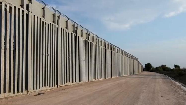 Europe builds borders and fortifies security to prevent migrant crisis ...