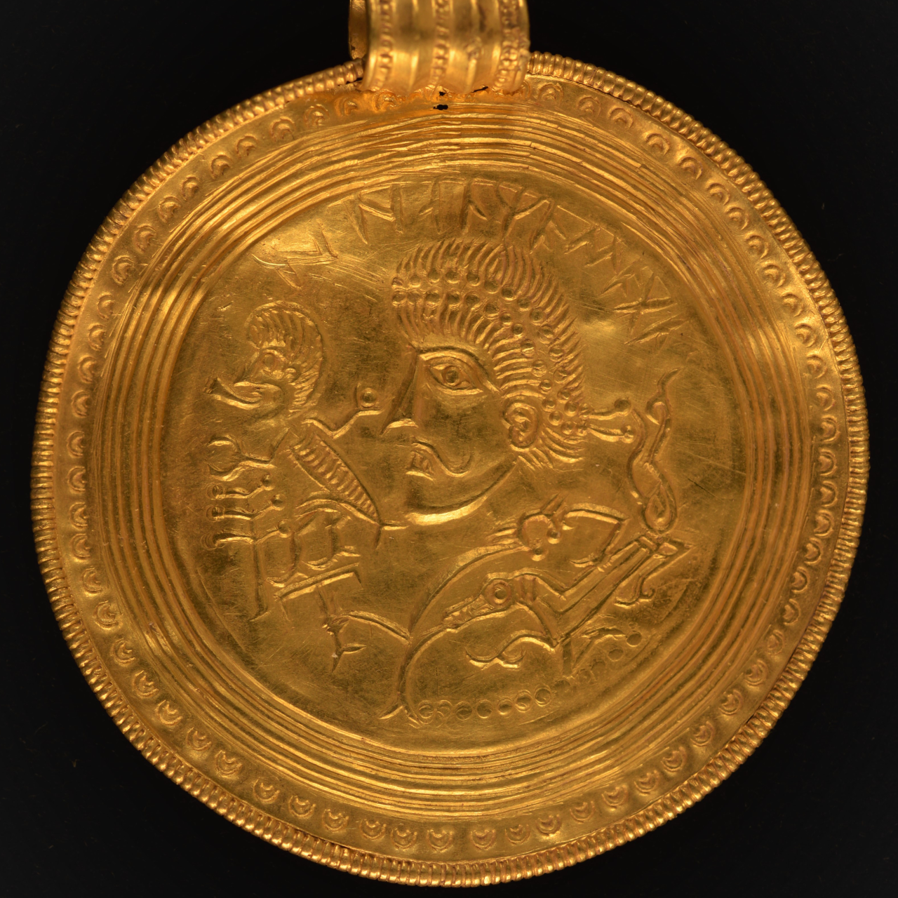 Viking find 'one of the greatest gold treasures in Danish history' - CGTN