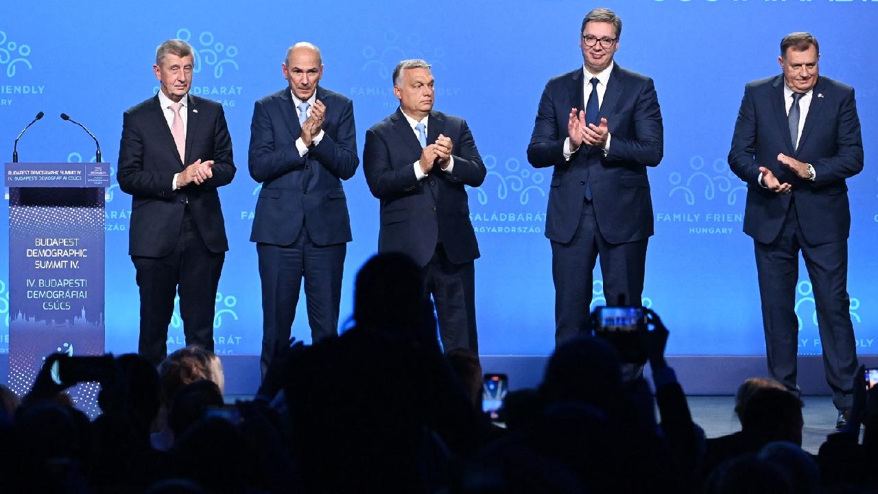 'Demographic crisis': Central European heads make anti-migration stand ...