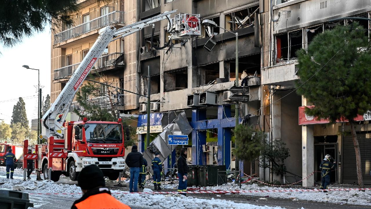 Explosion rocks Athens as officials investigate source of the blast - CGTN