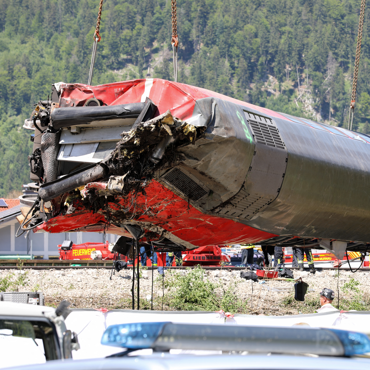 What was the cause of a German train crash as death toll hits five? - CGTN