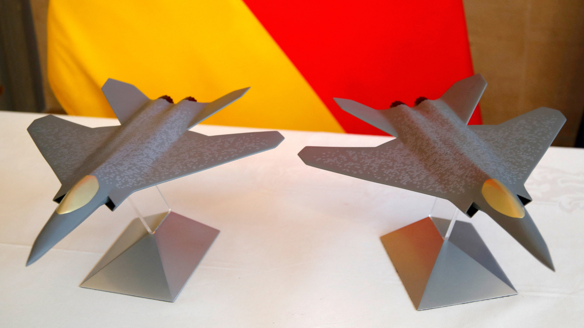 France and Germany make breakthrough on ambitious fighter jet project ...