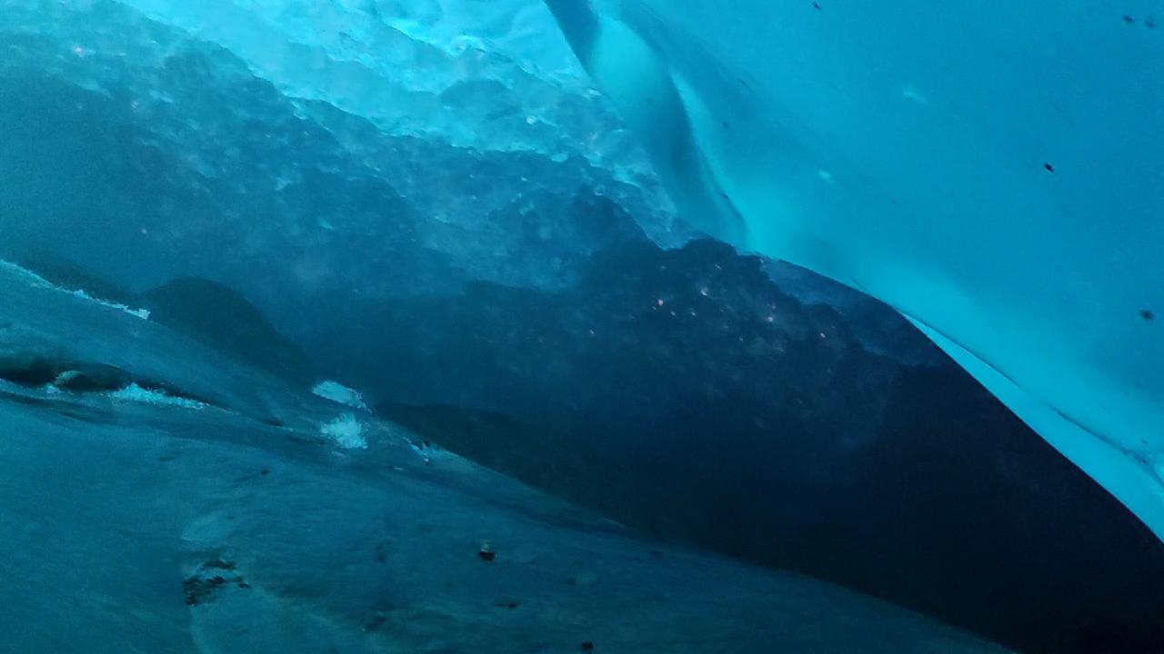 Vanishing ice: Swiss Alps lost 10% of its glaciers in last two years - CGTN