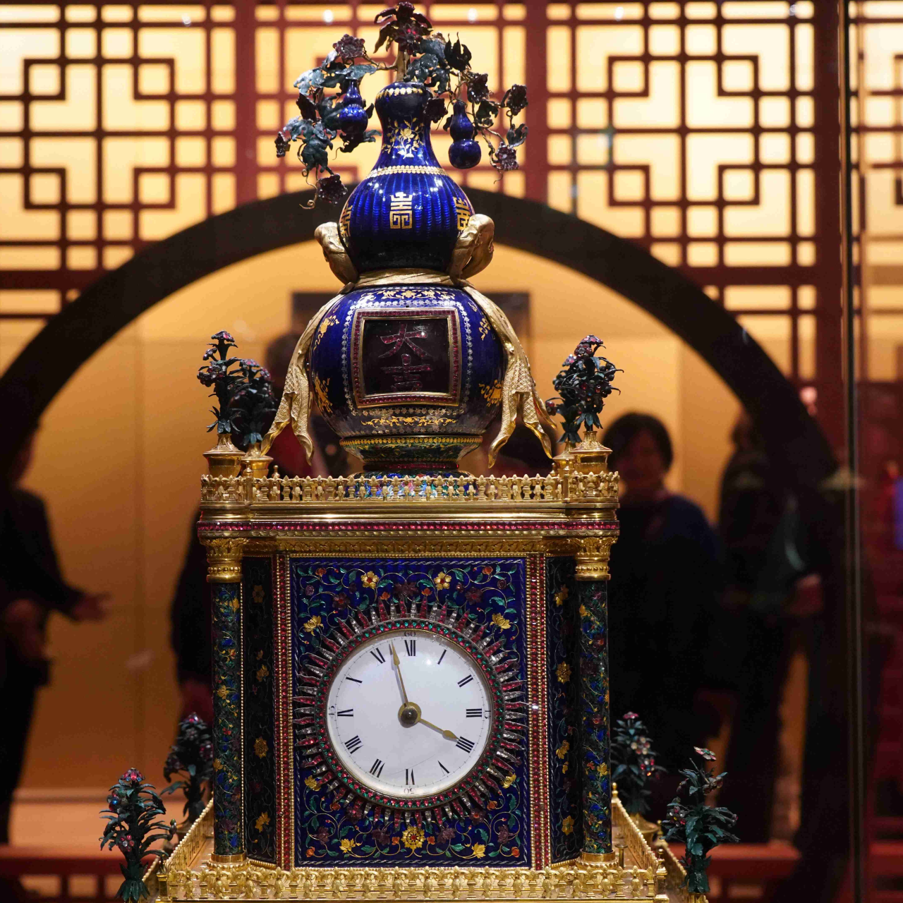 In the flow of time: Clockwork treasures of China's Forbidden City ...