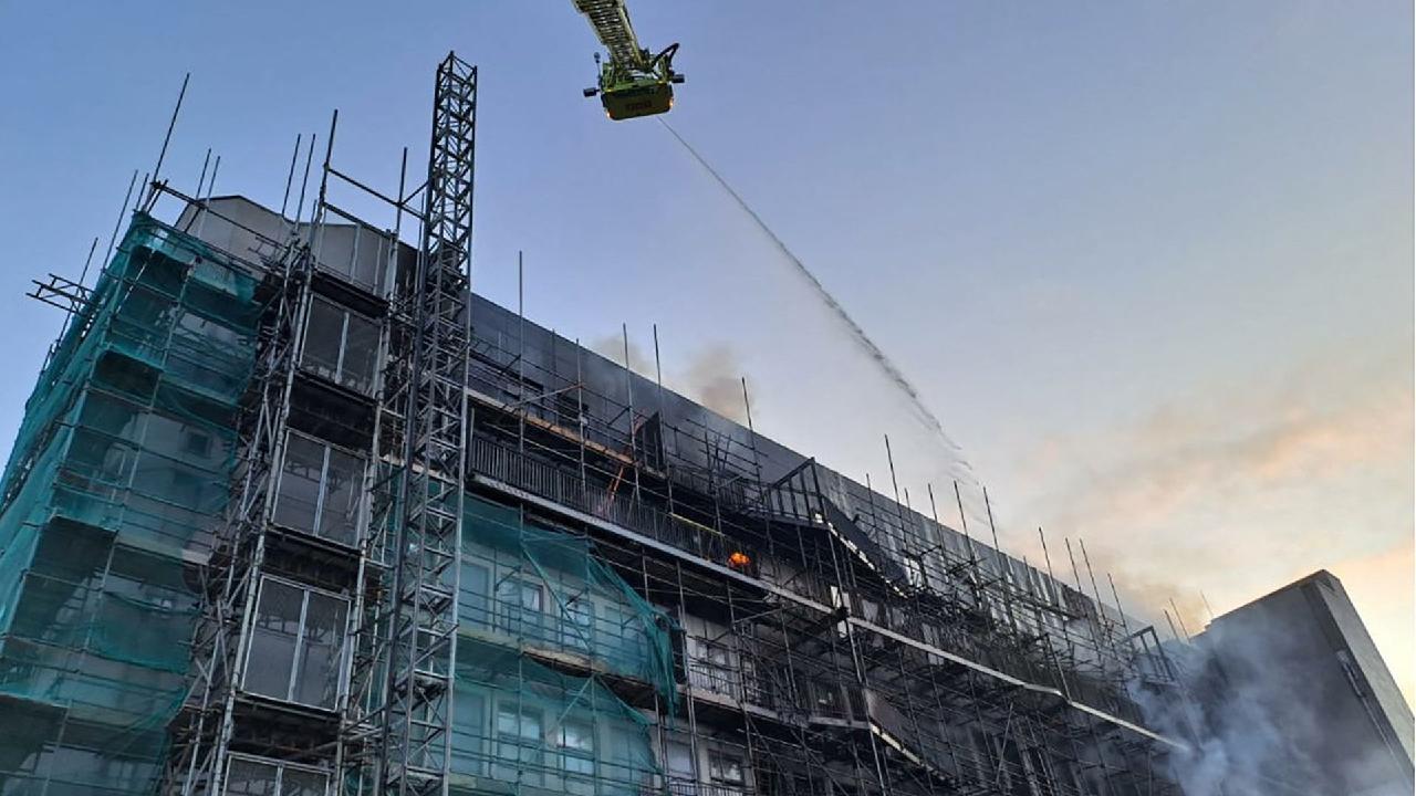 Fire rips through London apartment block in echo of Grenfell tragedy - CGTN