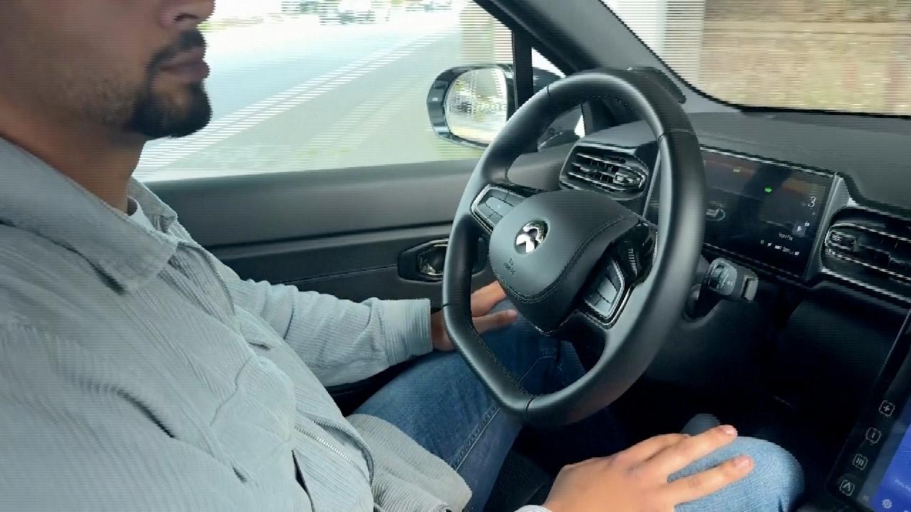 A new option on German public transport: Driverless cars - CGTN