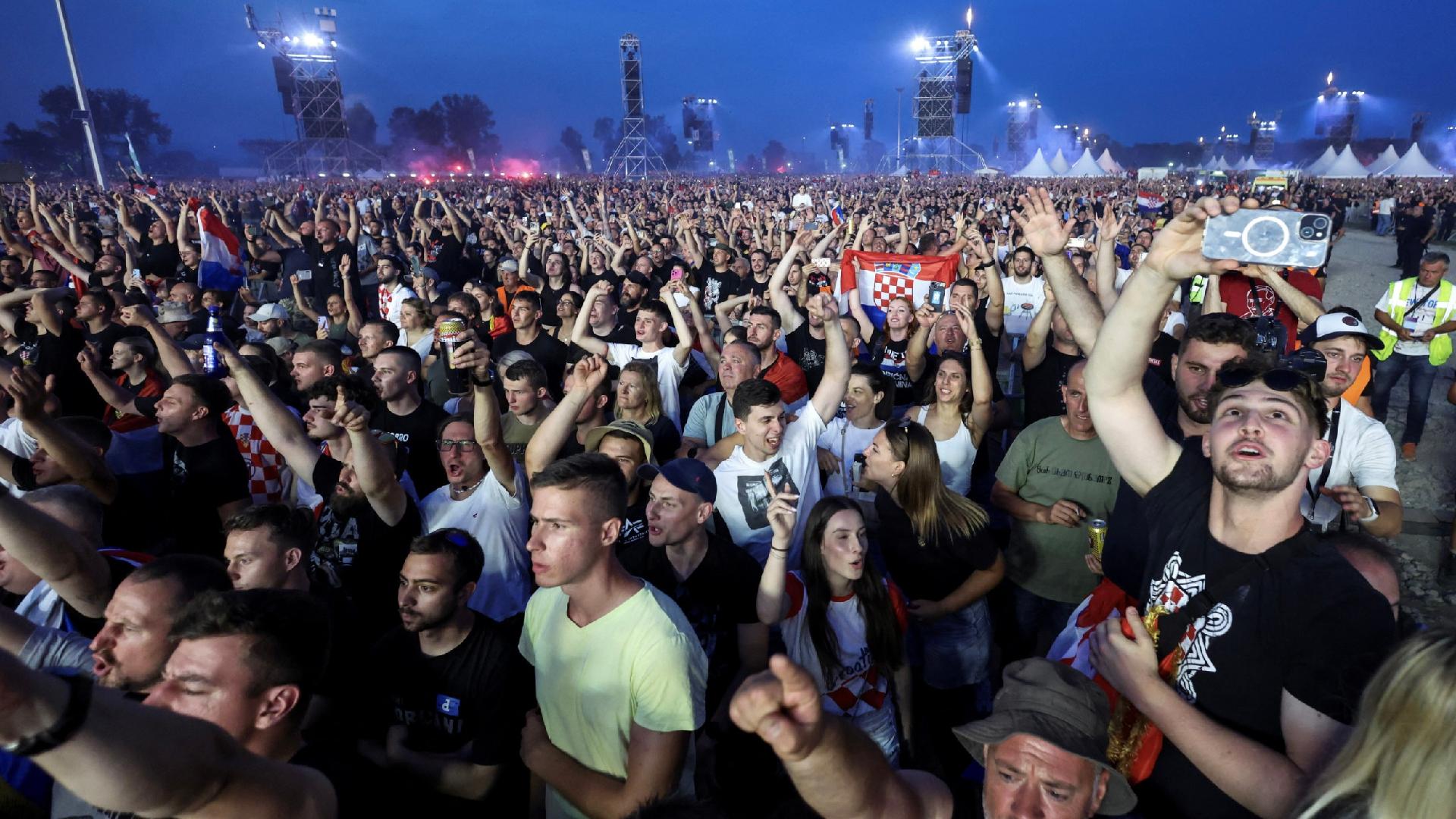 'World's largest-ever paid concert': 450,000 people flock to Croatia - CGTN