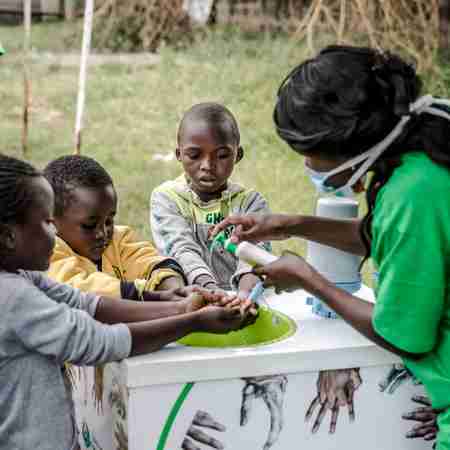 Wealthy countries must help poor nations get essential supplies – WHO ...